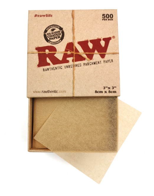 RAW Parchment Paper Squares - 500 Per Box - 8cm x 8cm | S&R Tradelink Ltd